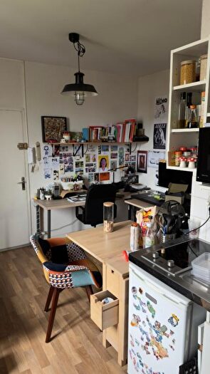 Appartement à louer - Quartiers Sud-Ouest, Sacrés Coeurs - 1 pièce