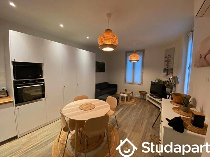 Saint Augustin, Tauzin, Alphonse Dupeux, Bordeaux : Appartement 1 pièce à louer