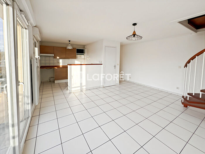 Appartement à louer - Libourne, Epinette, Verdet, Carré - 3 pièces - 2 chambres