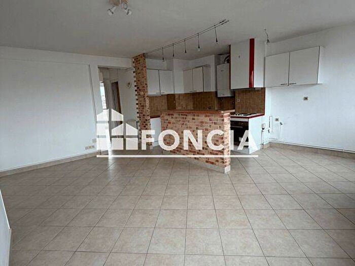 Gambetta, Boulogne-sur-Mer : Appartement 2 pièces à louer