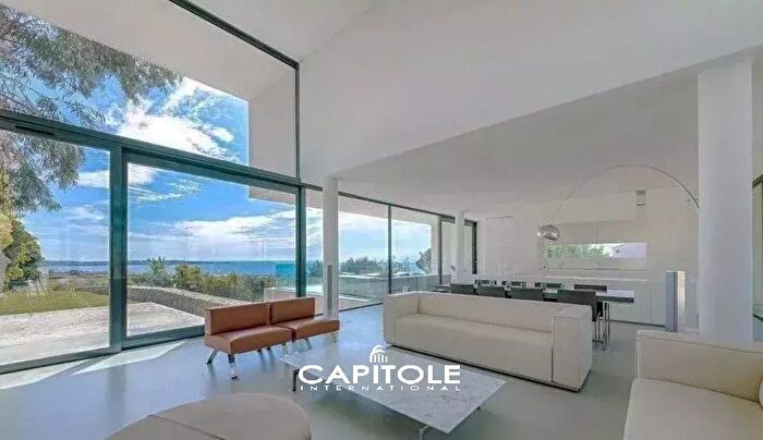 Maison à vendre - Vallauris, Puadon, Plateau de Bernis, Super Cannes, Le Maure - 5 pièces - 4 chambres