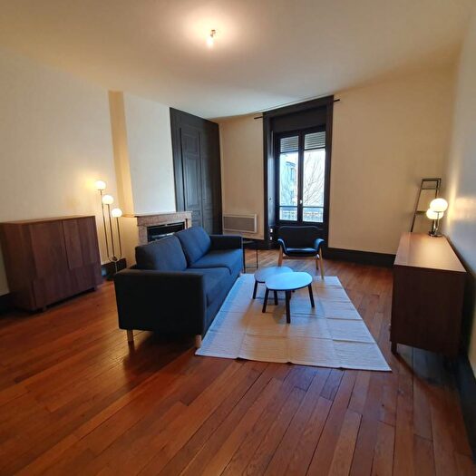 Appartement 1 pièce à louer - Oullins, Centre-ville
