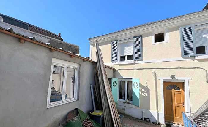 Maison 6 pièces à Méru, à vendre