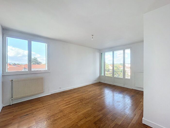 Appartement à vendre - Villefranche-sur-Saône, Nord Est - 3 pièces - 2 chambres