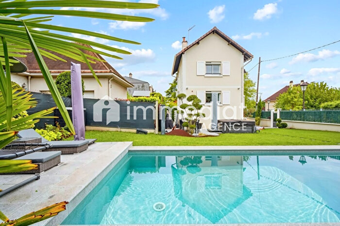 Maison 5 pièces à vendre - Rueil-Malmaison