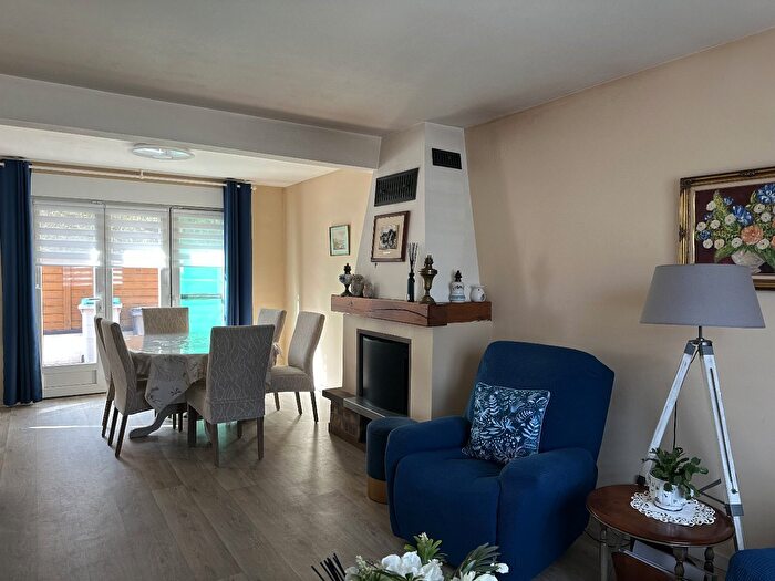 Maison à vendre - Prouvy - 4 pièces - 3 chambres