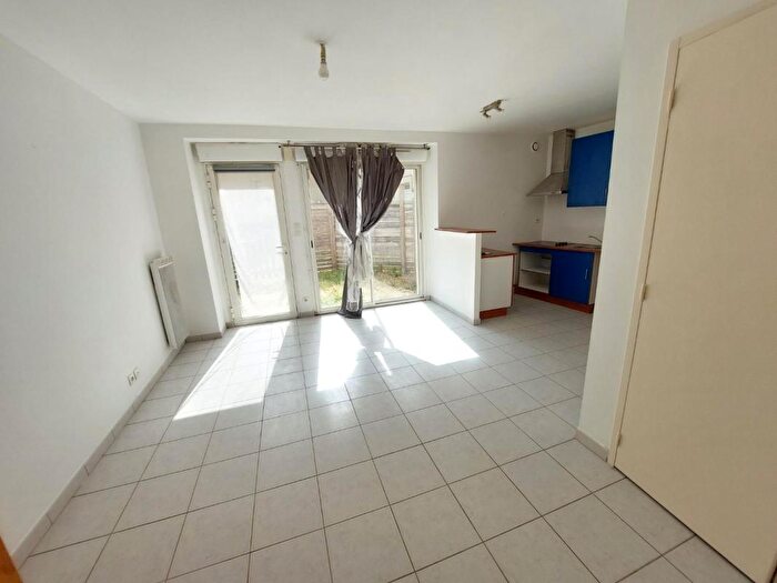 Appartement à louer - Gévezé - 2 pièces - 1 chambre
