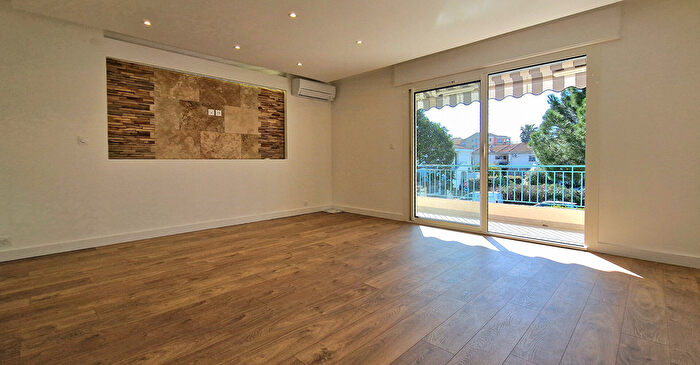 Appartement à vendre - Fréjus, Fréjus Plage - 4 pièces - 3 chambres