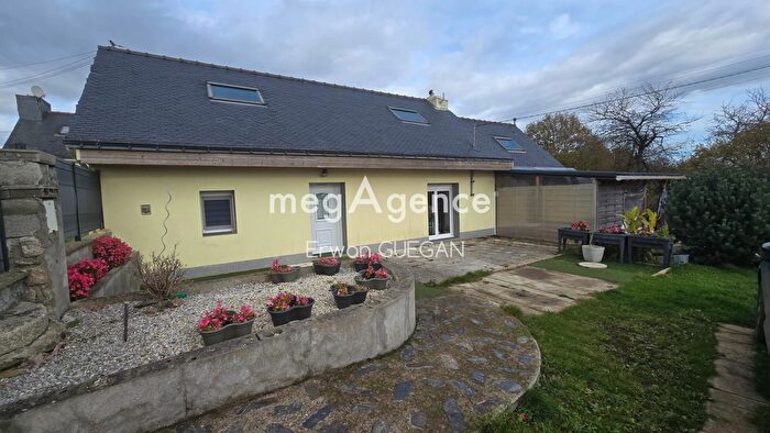 Maison à vendre - Saint-Connec - 5 pièces - 3 chambres