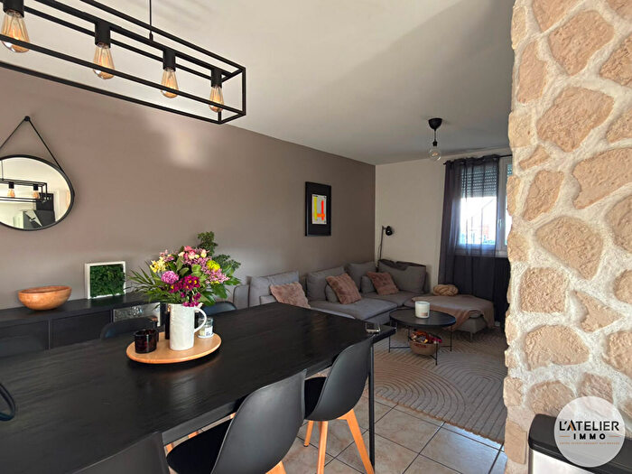 Maison 4 pièces à Épernay, Vignes Blanches, Beausoleil, à louer