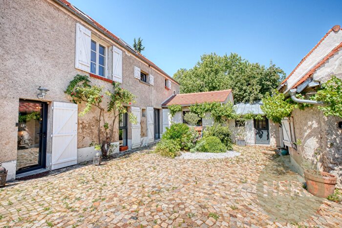 Maison 10 pièces à vendre - Jouars-Pontchartrain