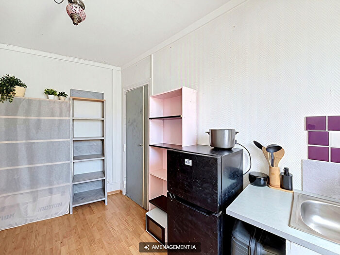 Romainville, Centre-ville : Appartement 1 pièce à vendre