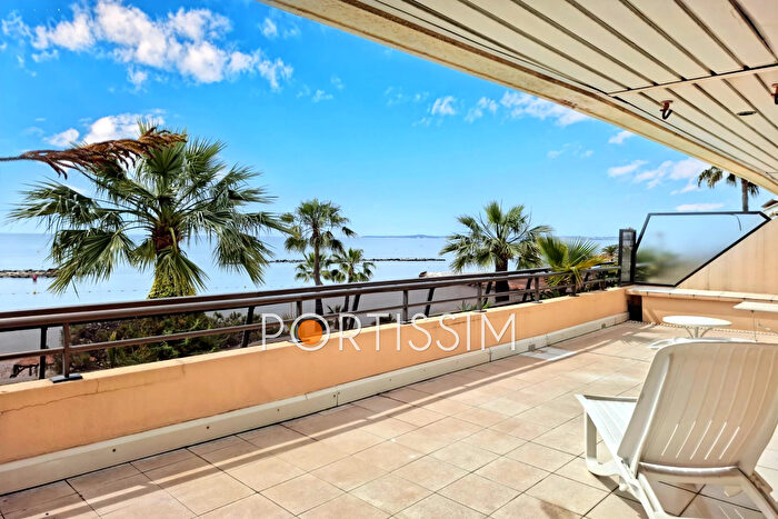 Appartement 2 pièces à vendre - Saint-Laurent-du-Var, Bord de Mer, Port de Plaisance