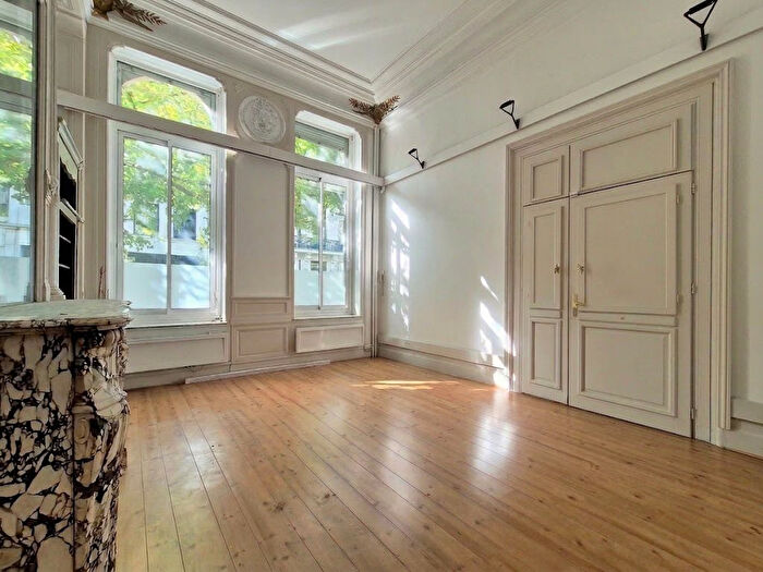 Appartement 2 pièces à Lille, Centre-ville, Euralille, à vendre