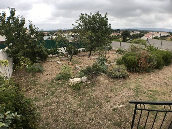 Maison à louer - Cournonsec - 5 pièces - 4 chambres