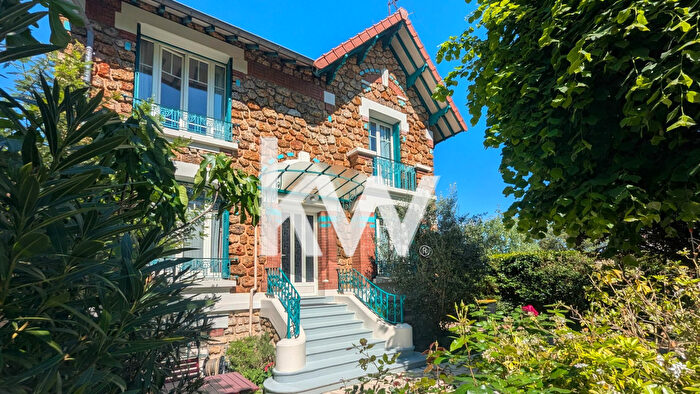 Maison à vendre - Saint-Gratien, Mairie, Petit Lac - 7 pièces - 4 chambres