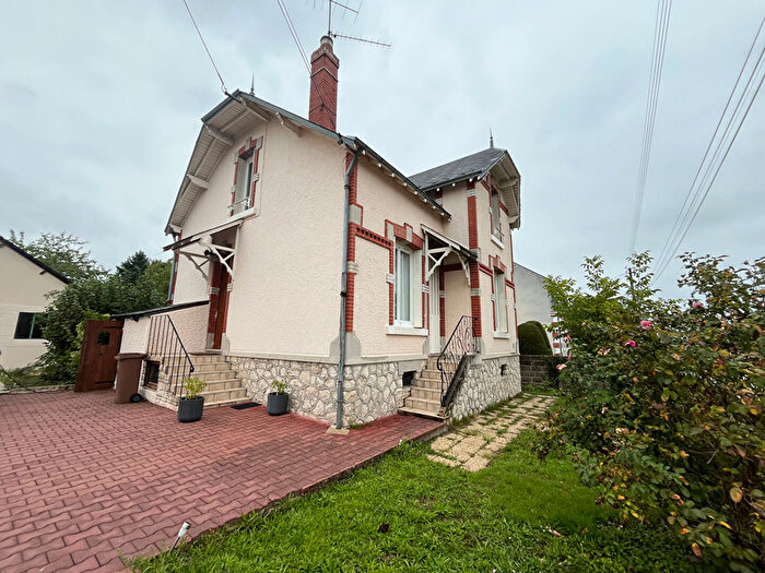 Maison à vendre - Vierzon, Bourgneuf - 5 pièces - 4 chambres
