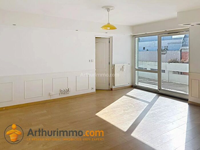 Reims, Barbâtre : Appartement 3 pièces à louer