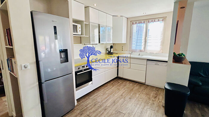 Appartement à vendre - La Garde, Le Village - 4 pièces - 3 chambres