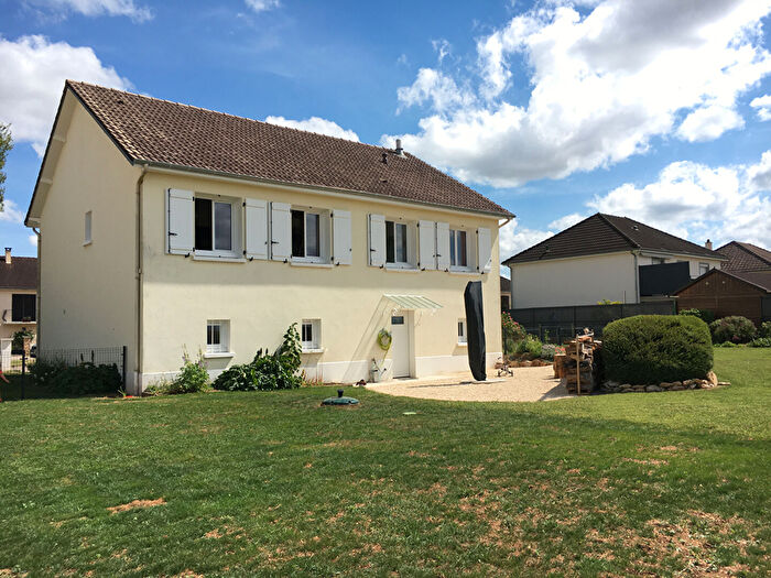 Maison à vendre - Soye-en-Septaine - 6 pièces - 4 chambres