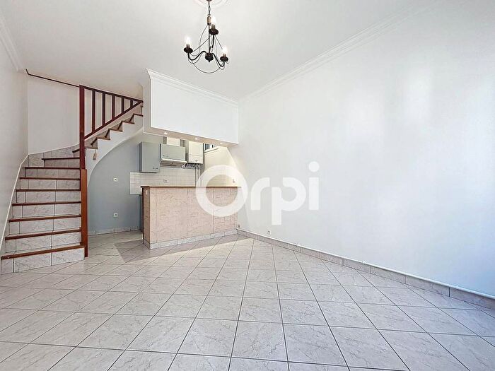 Appartement à louer - Les Viselets-Hauts de Nogent, Nogent-sur-Marne - 2 pièces - 1 chambre