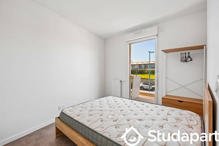 Appartement à louer - Saint Martin, Pontoise - 1 pièce - 2 chambres