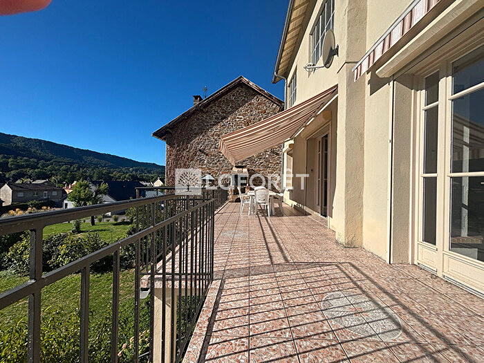 Maison 5 pièces à vendre à Vic-sur-Cère