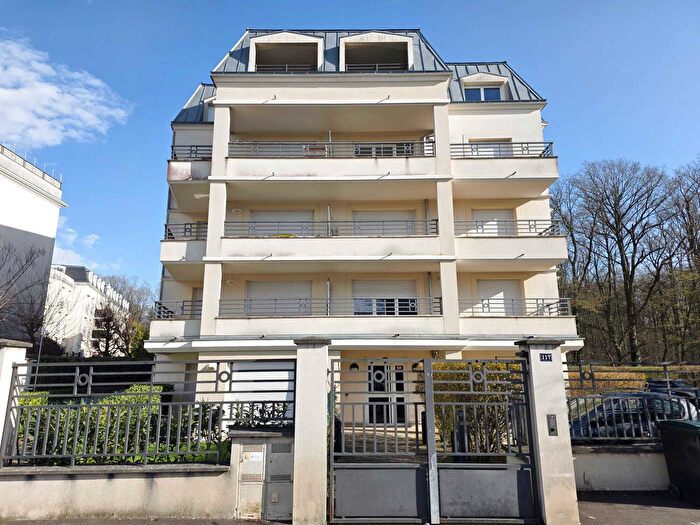 Appartement 3 pièces à vendre à Le Plessis-Trévise, Centre-ville, Orly Parc
