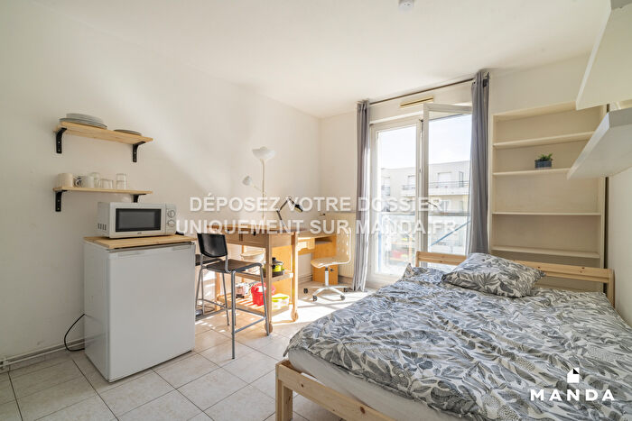 Appartement à louer - Marseille e , Saint-Pierre - 1 pièce