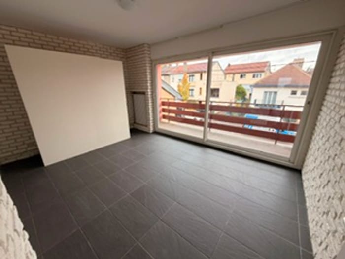 Appartement 3 pièces à louer à Saint-Max