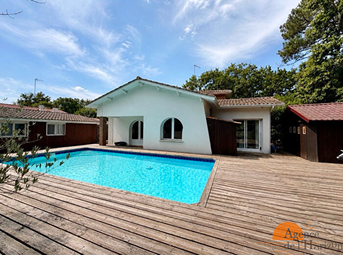Arès - Maison 7 pièces à vendre