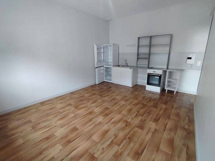 Appartement à louer - Nord, La Souterraine - 2 pièces - 1 chambre
