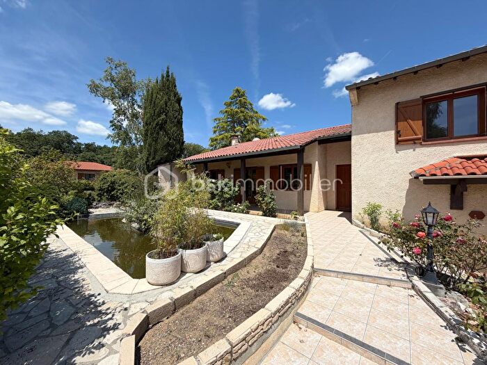 La Salvetat-Saint-Gilles : Maison 6 pièces à vendre