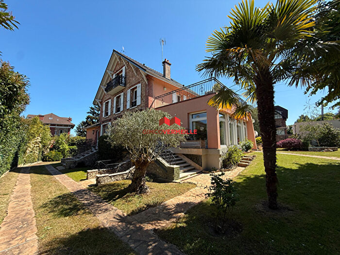 Bougival - Maison 11 pièces à vendre