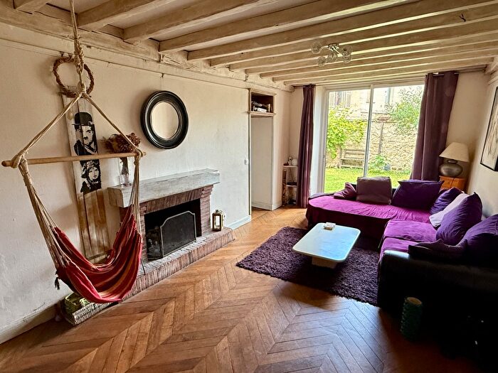 Maison à vendre - Hénonville - 7 pièces - 6 chambres