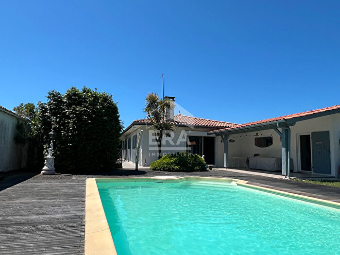 Maison à vendre - La Teste-de-Buch, Les Chênes Verts, Bordes, Clair-Bois, Pinède de Conteau - 6 pièces - 4 chambres