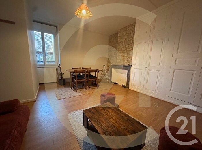 Appartement 1 pièce à louer à Bourgoin-Jallieu, Libération, Barbusse