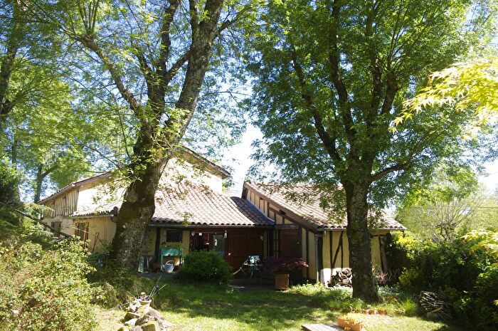Maison 6 pièces à vendre à Avéron-Bergelle