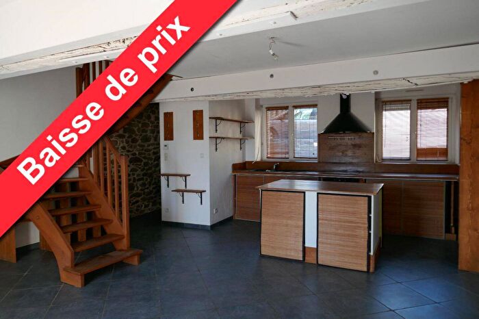 Maison à louer - Baraillere, Saint-Jean-Bonnefonds - 4 pièces - 3 chambres