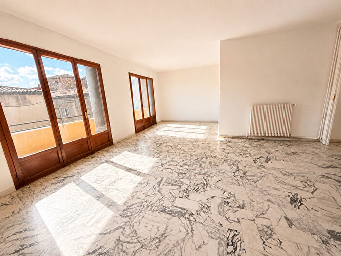 Appartement 4 pièces à vendre à Nîmes, Carmes