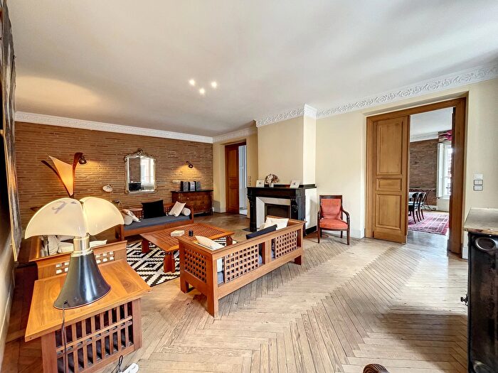 Appartement à vendre - Toulouse, Saint-Etienne - 6 pièces - 4 chambres