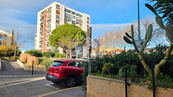 Appartement à vendre - Perpignan, Moulin-à-Vent, Vertefeuille - 5 pièces - 4 chambres