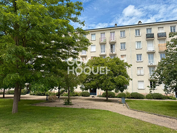Bourges, Centre-ville, Charlet, Lahitolle, Pignoux, Sembat - Appartement 4 pièces à vendre