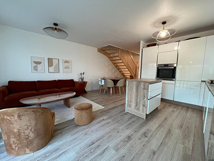 Maison à vendre - Saint-Erblon - 5 pièces - 4 chambres