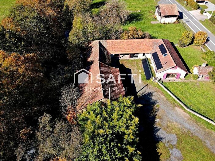 Maison à vendre - Aspet - 4 pièces - 3 chambres