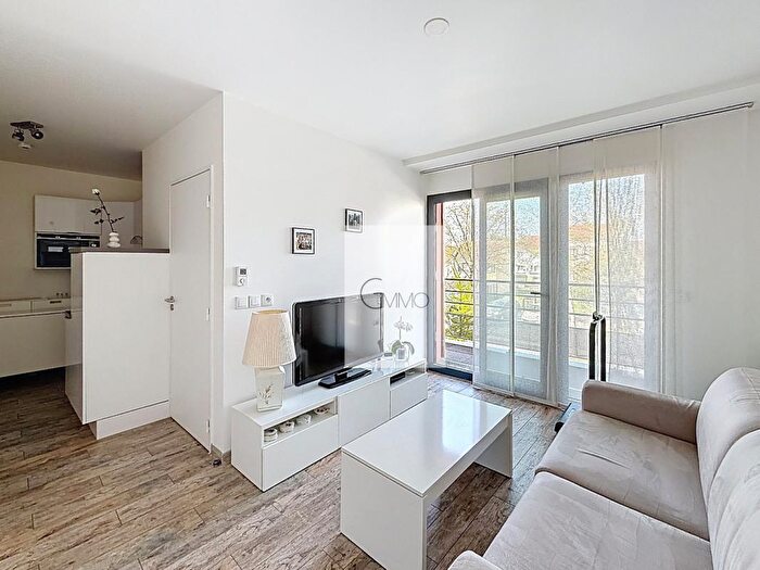Appartement 1 pièce à vendre à L'Haÿ-les-Roses, Petit Robinson
