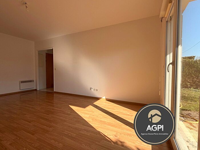 Appartement à vendre - Saint-Rémy-lès-Chevreuse - 2 pièces - 1 chambre