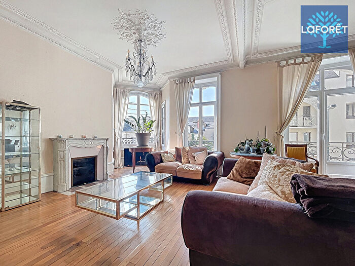 Appartement à vendre - Nantes, Saint-Clément, Jardin des plantes, Caserne Lamoricière - 7 pièces - 5 chambres