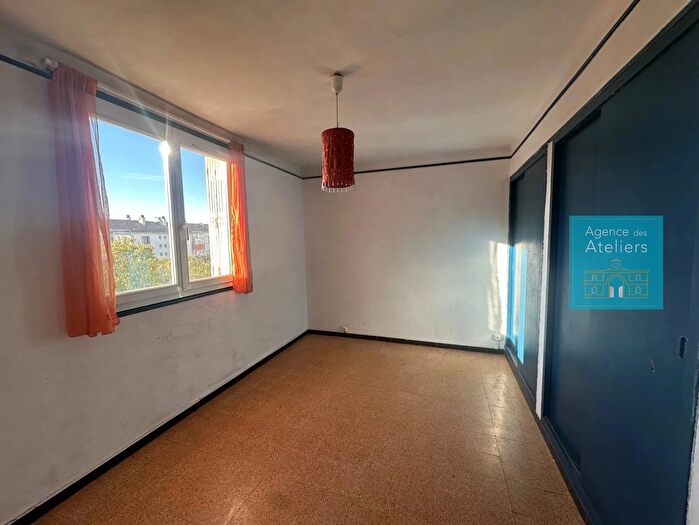 Appartement à vendre - Arles, Centre-ville - 3 pièces - 2 chambres