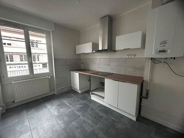 Appartement à louer - Parc la Verrerie-Le Guide, Le Creusot - 3 pièces - 2 chambres